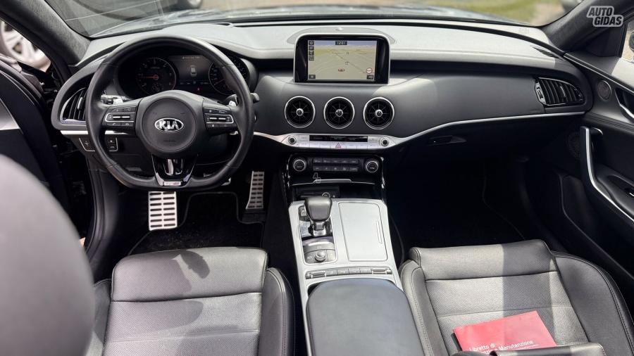 Melns Kia Stinger 2018 Kauņa, ar dzinēja tilpumu 2.20 L un nobraukumu 201 tūkst. km par 15850 €, foto 24 vietnē AUTOMOTO.COM.LV