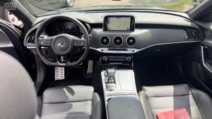 Melns Kia Stinger 2018 Kauņa, ar dzinēja tilpumu 2.20 L un nobraukumu 201 tūkst. km par 15850 €, foto 28 vietnē AUTOMOTO.COM.LV