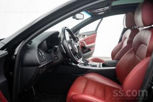 Черный Киа Stinger 2021 в Таллин, объемом двигателя 3.30 л и пробегом 71 тыс. км за 27999 €, фото 10 на AUTOMOTO.COM.LV