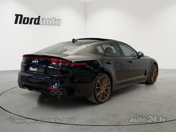 Melns Kia Stinger 2023 Tallina, ar dzinēja tilpumu 3.30 L un nobraukumu 81 tūkst. km par 37900 €, foto 3 vietnē AUTOMOTO.COM.LV