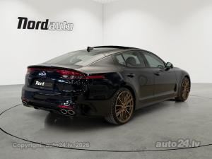 Melns Kia Stinger 2023 Tallina, ar dzinēja tilpumu 3.30 L un nobraukumu 81 tūkst. km par 37900 €, foto 4 vietnē AUTOMOTO.COM.LV