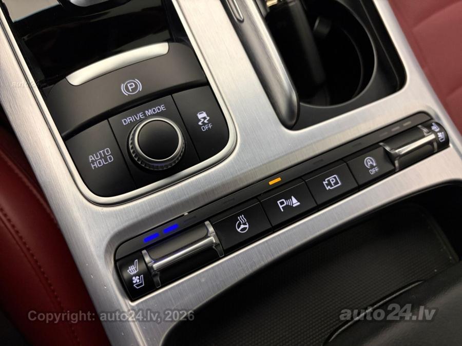 Melns Kia Stinger 2023 Tallina, ar dzinēja tilpumu 3.30 L un nobraukumu 81 tūkst. km par 37900 €, foto 13 vietnē AUTOMOTO.COM.LV