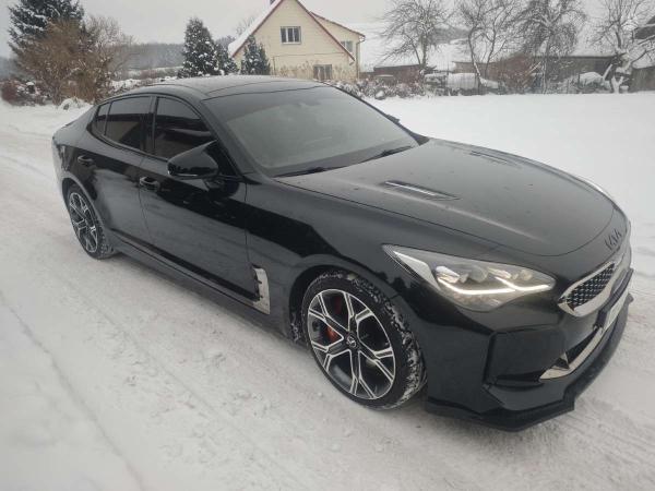 Melns Kia Stinger 2017 Telšiai, ar dzinēja tilpumu 3.30 L un nobraukumu 113 tūkst. km par 15700 €, foto 7 vietnē AUTOMOTO.COM.LV
