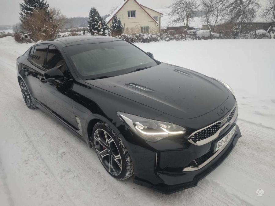 Melns Kia Stinger 2017 Telšiai, ar dzinēja tilpumu 3.30 L un nobraukumu 113 tūkst. km par 15700 €, foto 15 vietnē AUTOMOTO.COM.LV