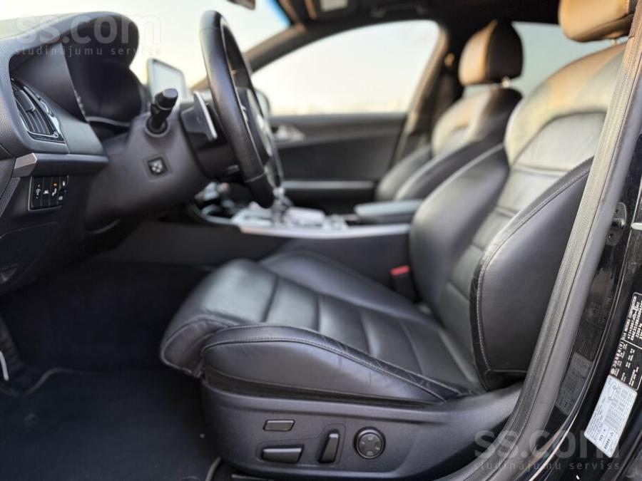Melns Kia Stinger 2017 Rīga, ar dzinēja tilpumu 2.20 L un nobraukumu 215 tūkst. km par 16000 €, foto 10 vietnē AUTOMOTO.COM.LV
