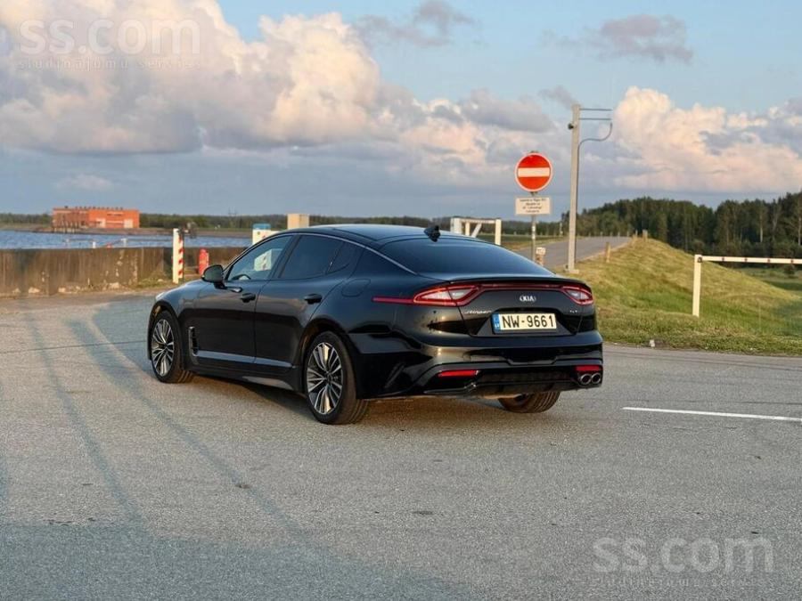 Melns Kia Stinger 2017 Rīga, ar dzinēja tilpumu 2.20 L un nobraukumu 218 tūkst. km par 16000 €, foto 8 vietnē AUTOMOTO.COM.LV