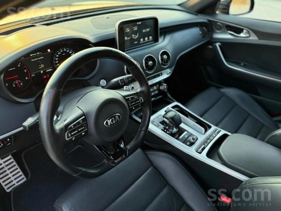 Melns Kia Stinger 2017 Rīga, ar dzinēja tilpumu 2.20 L un nobraukumu 218 tūkst. km par 16000 €, foto 10 vietnē AUTOMOTO.COM.LV