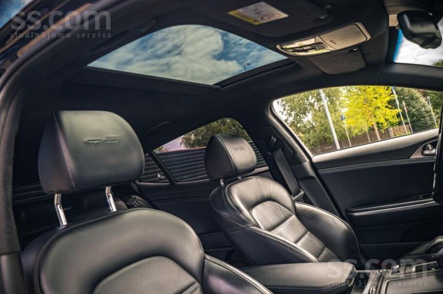 Black Kia Stinger 2017 in Riga, with an engine capacity of 2.20 L and mileage of 224 thousand km for 11990 €, photo 10 on AUTOMOTO.COM.LV