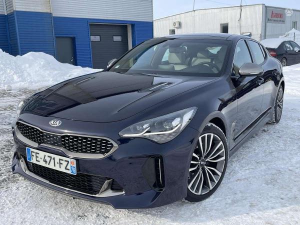 Zils Kia Stinger 2019 Tauragė, ar dzinēja tilpumu 2.20 L un nobraukumu 113 tūkst. km par 18900 €, foto 1 vietnē AUTOMOTO.COM.LV