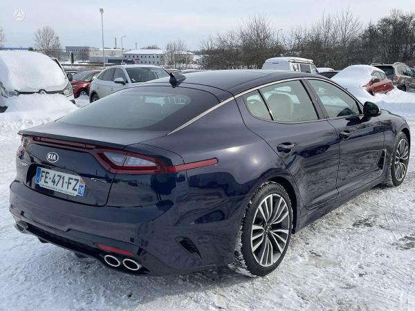 Zils Kia Stinger 2019 Tauragė, ar dzinēja tilpumu 2.20 L un nobraukumu 113 tūkst. km par 18900 €, foto 5 vietnē AUTOMOTO.COM.LV