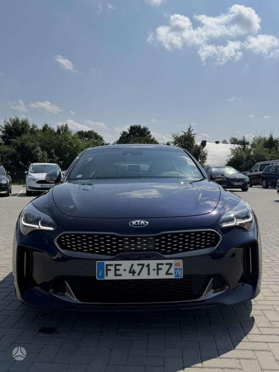 Синий Киа Stinger 2019 в Таураге, объемом двигателя 2.20 л и пробегом 113 тыс. км за 17300 €, фото 4 на AUTOMOTO.COM.LV