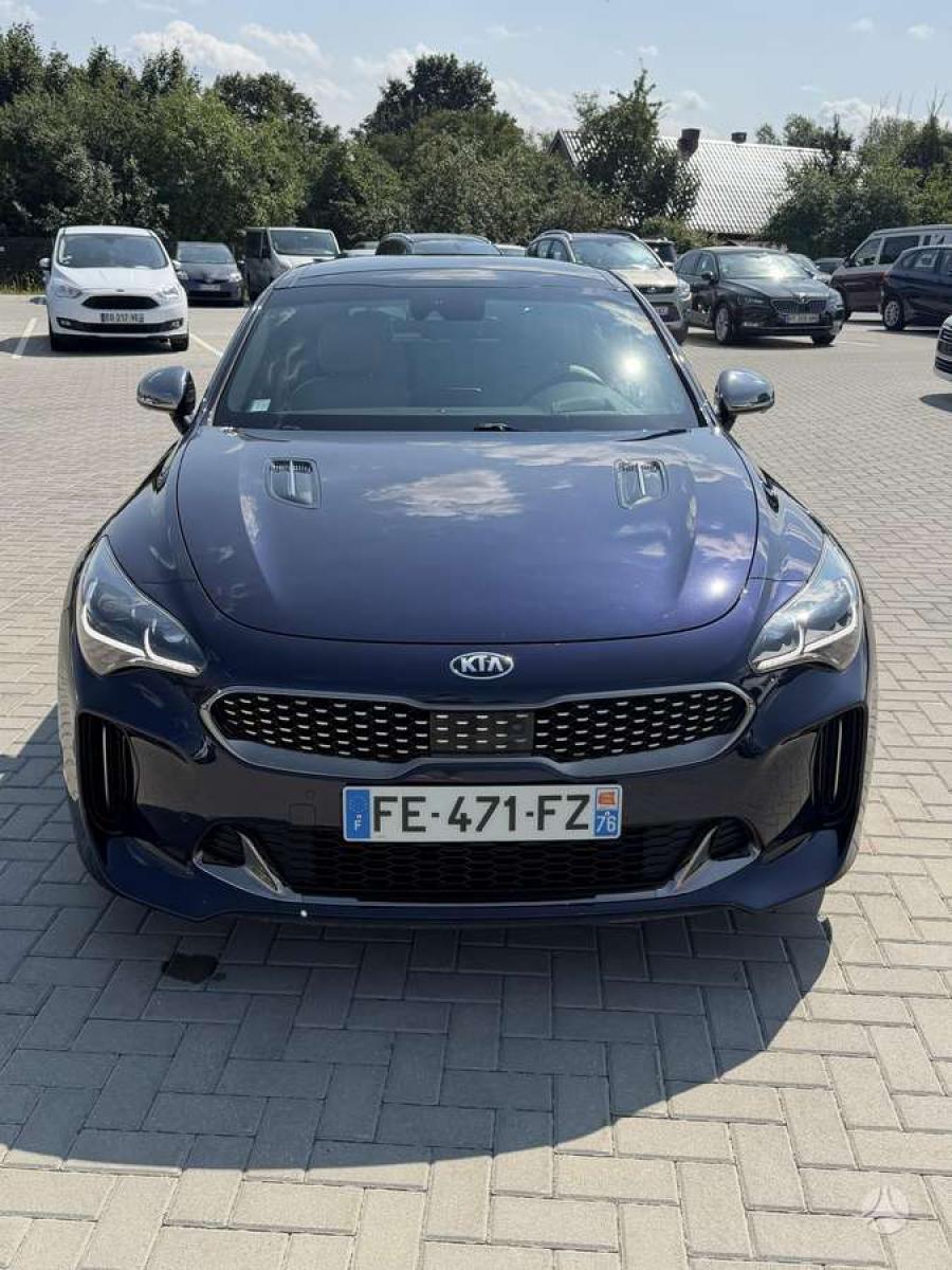 Синий Киа Stinger 2019 в Таураге, объемом двигателя 2.20 л и пробегом 113 тыс. км за 17300 €, фото 5 на AUTOMOTO.COM.LV