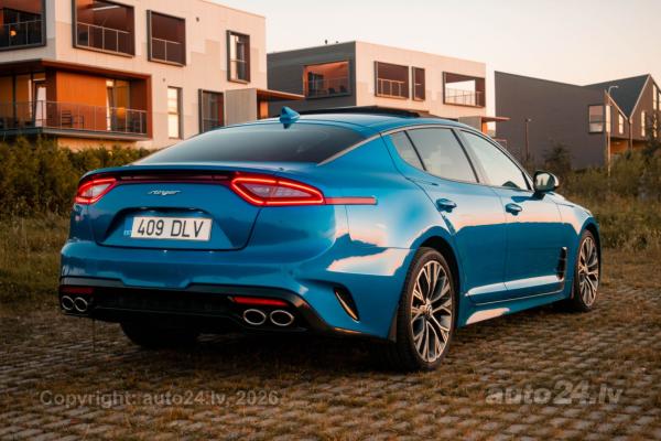 Zils Kia Stinger 2019 Tallina, ar dzinēja tilpumu 2.00 L un nobraukumu 98 tūkst. km par 22500 €, foto 7 vietnē AUTOMOTO.COM.LV