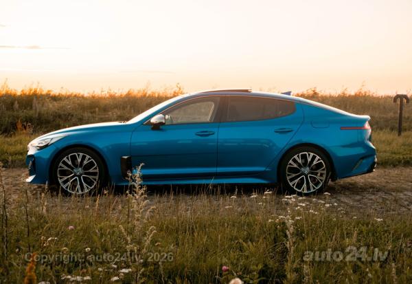 Zils Kia Stinger 2019 Tallina, ar dzinēja tilpumu 2.00 L un nobraukumu 98 tūkst. km par 22500 €, foto 8 vietnē AUTOMOTO.COM.LV