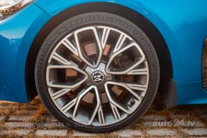 Blue Kia Stinger 2019 in Tallinn, with an engine capacity of 2.00 L and mileage of 98 thousand km for 22500 €, photo 12 on AUTOMOTO.COM.LV