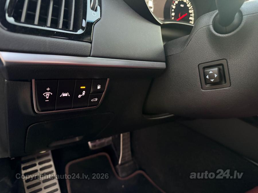 Blue Kia Stinger 2019 in Tallinn, with an engine capacity of 2.00 L and mileage of 98 thousand km for 22500 €, photo 24 on AUTOMOTO.COM.LV