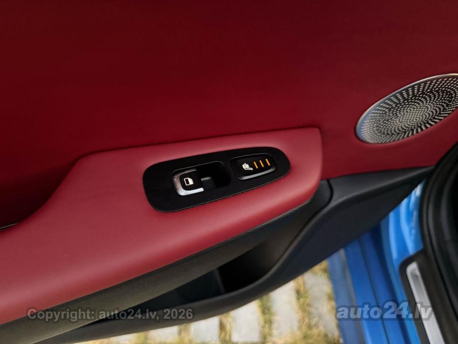 Blue Kia Stinger 2019 in Tallinn, with an engine capacity of 2.00 L and mileage of 98 thousand km for 22500 €, photo 25 on AUTOMOTO.COM.LV