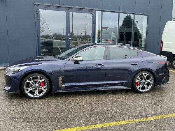 Zils Kia Stinger 2020 Tallina, ar dzinēja tilpumu 3.30 L un nobraukumu 108 tūkst. km par 32990 €, foto 5 vietnē AUTOMOTO.COM.LV
