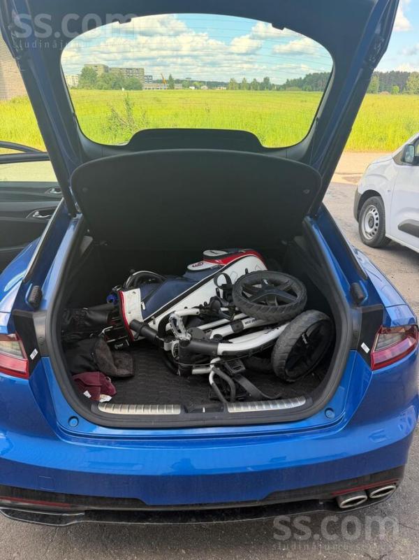 Zils Kia Stinger 2020 Rīga, ar dzinēja tilpumu 2.20 L un nobraukumu 77 tūkst. km par 19500 €, foto 7 vietnē AUTOMOTO.COM.LV