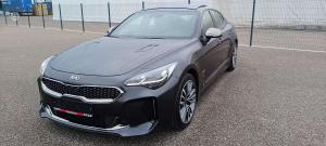 Brown Kia Stinger 2018 in Kaunas, with an engine capacity of 2.20 L and mileage of 201 thousand km for 14850 €, photo 4 on AUTOMOTO.COM.LV