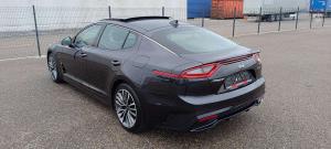 Brown Kia Stinger 2018 in Kaunas, with an engine capacity of 2.20 L and mileage of 201 thousand km for 14850 €, photo 8 on AUTOMOTO.COM.LV