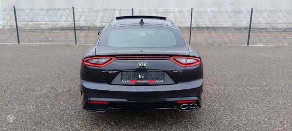 Brūns Kia Stinger 2018 Kauņa, ar dzinēja tilpumu 2.20 L un nobraukumu 201 tūkst. km par 14850 €, foto 9 vietnē AUTOMOTO.COM.LV