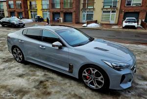 Grey Kia Stinger 2021 in Palanga, with an engine capacity of 3.30 L and mileage of 106 thousand km for 28500 €, photo 5 on AUTOMOTO.COM.LV
