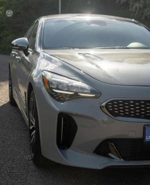 Pelēks Kia Stinger 2022 Viļņa, ar dzinēja tilpumu 2.50 L un nobraukumu 79 tūkst. km par 20000 €, foto 33 vietnē AUTOMOTO.COM.LV