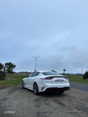 Kia Stinger 2017 Tallina, ar dzinēja tilpumu 2.20 L un nobraukumu 153 tūkst. km par 20399 €, foto 6 vietnē AUTOMOTO.COM.LV