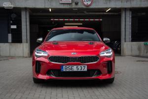 Sarkans Kia Stinger 2017 Viļņa, ar dzinēja tilpumu 2.20 L un nobraukumu 240 tūkst. km par 18250 €, foto 3 vietnē AUTOMOTO.COM.LV