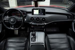 Sarkans Kia Stinger 2017 Viļņa, ar dzinēja tilpumu 2.20 L un nobraukumu 240 tūkst. km par 18250 €, foto 14 vietnē AUTOMOTO.COM.LV