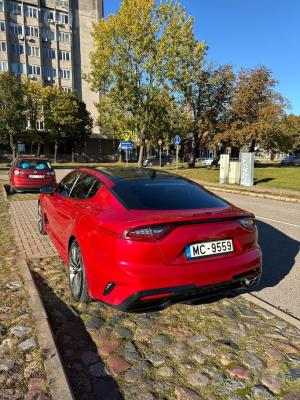Sarkans Kia Stinger 2018 Liepāja, ar dzinēja tilpumu 2.20 L un nobraukumu 141 tūkst. km par 16000 €, foto 6 vietnē AUTOMOTO.COM.LV