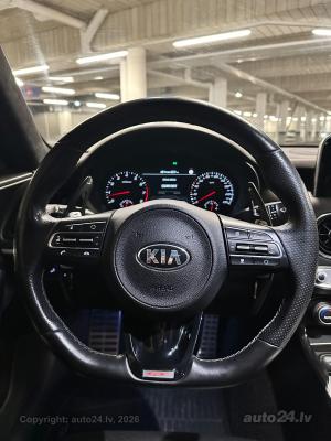 Красный Киа Stinger 2019 в Таллин, объемом двигателя 3.30 л и пробегом 106 тыс. км за 25000 €, фото 8 на AUTOMOTO.COM.LV