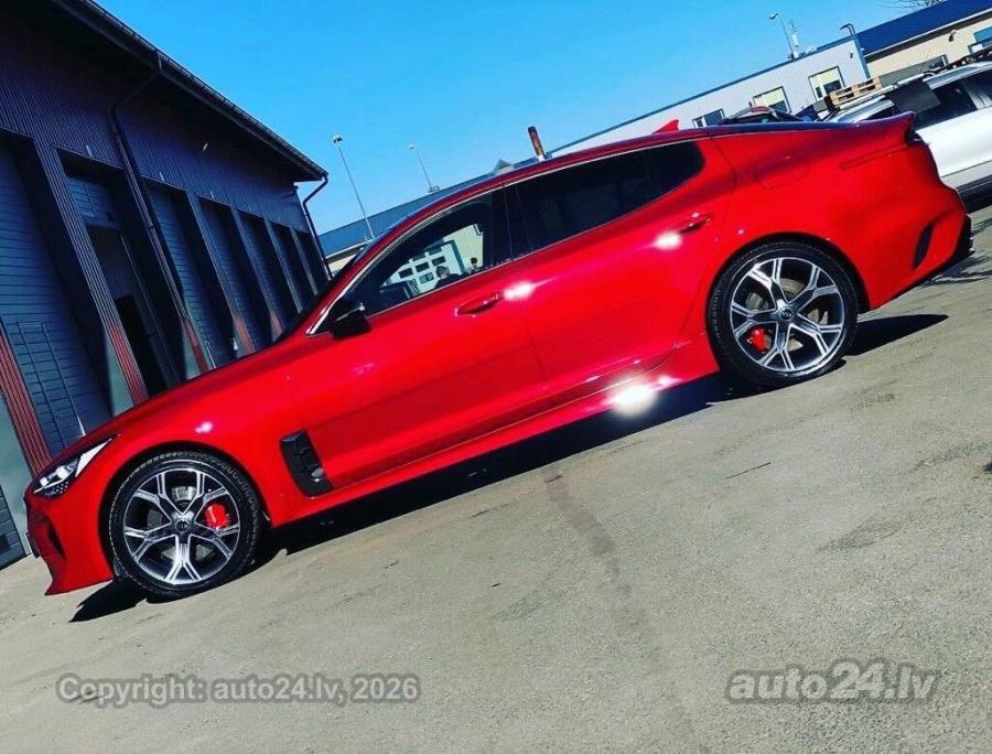 Red Kia Stinger 2020 in Tallinn, with an engine capacity of 3.30 L and mileage of 97 thousand km for 28900 €, photo 3 on AUTOMOTO.COM.LV