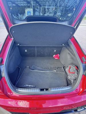 Red Kia Stinger 2020 in Tallinn, with an engine capacity of 3.30 L and mileage of 97 thousand km for 28900 €, photo 4 on AUTOMOTO.COM.LV