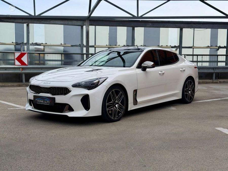 Balts Kia Stinger 2022 Šauļi, ar dzinēja tilpumu 3.34 L un nobraukumu 86 tūkst. km par 20200 €, foto 1 vietnē AUTOMOTO.COM.LV