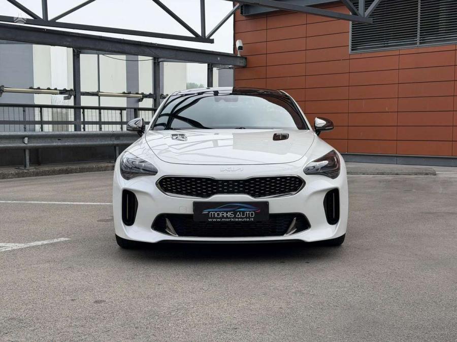 Balts Kia Stinger 2022 Šauļi, ar dzinēja tilpumu 3.34 L un nobraukumu 86 tūkst. km par 20200 €, foto 3 vietnē AUTOMOTO.COM.LV