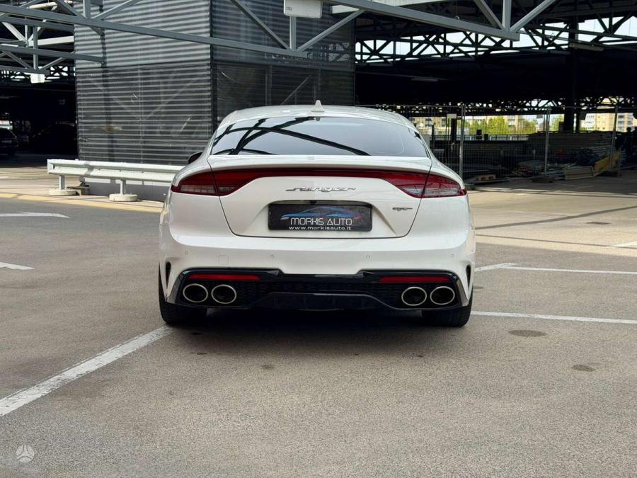 Balts Kia Stinger 2022 Šauļi, ar dzinēja tilpumu 3.34 L un nobraukumu 86 tūkst. km par 20200 €, foto 6 vietnē AUTOMOTO.COM.LV