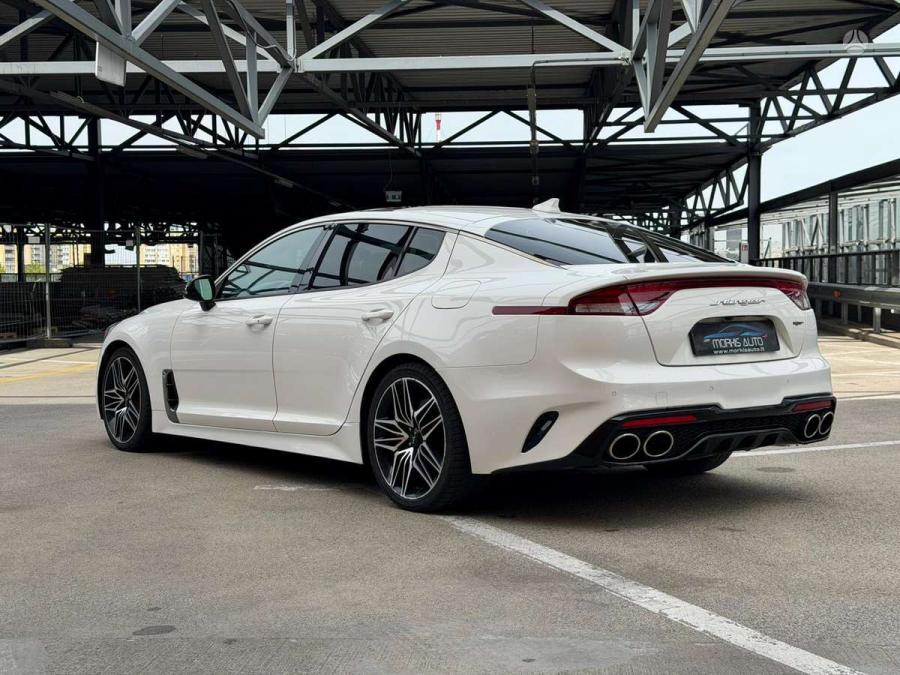 Balts Kia Stinger 2022 Šauļi, ar dzinēja tilpumu 3.34 L un nobraukumu 86 tūkst. km par 20200 €, foto 7 vietnē AUTOMOTO.COM.LV