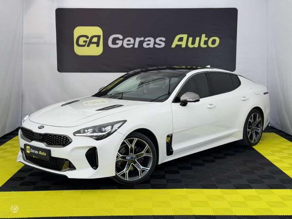 White Kia Stinger 2017 in Vilnius, with an engine capacity of 2.20 L and mileage of 291 thousand km for 14300 €, photo 1 on AUTOMOTO.COM.LV
