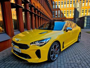 Yellow Kia Stinger 2018 in Tallinn, with an engine capacity of 3.30 L and mileage of 99 thousand km for 29999 €, photo  on AUTOMOTO.COM.LV