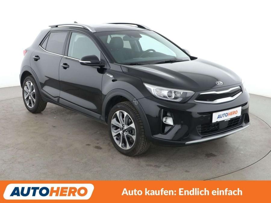 Black Kia Stonic 2019 in Kaunas, with an engine capacity of 1.00 L and mileage of 16 thousand km for 22081 €, photo 8 on AUTOMOTO.COM.LV
