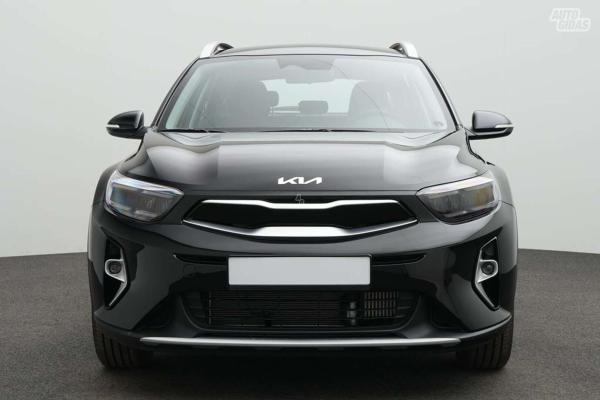 Black Kia Stonic 2025 in Kaunas, with an engine capacity of 1.00 L and mileage of 16 thousand km for 24130 €, photo 5 on AUTOMOTO.COM.LV