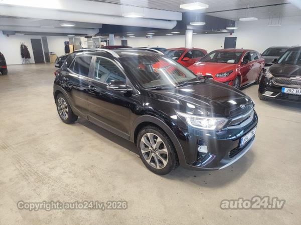 Melns Kia Stonic 2018 Tartu, ar dzinēja tilpumu 1.40 L un nobraukumu 86 tūkst. km par 10990 €, foto 3 vietnē AUTOMOTO.COM.LV