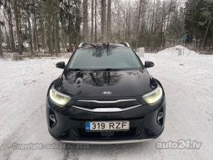 Black Kia Stonic 2020 in Tallinn, with an engine capacity of 1.00 L and mileage of 89 thousand km for 14200 €, photo 6 on AUTOMOTO.COM.LV