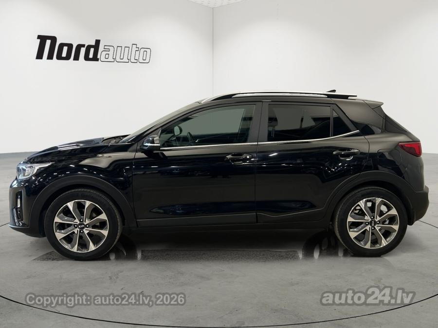Black Kia Stonic 2020 in Tallinn, with an engine capacity of 1.00 L and mileage of 93 thousand km for 14490 €, photo 3 on AUTOMOTO.COM.LV