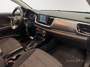 Black Kia Stonic 2020 in Tallinn, with an engine capacity of 1.00 L and mileage of 93 thousand km for 14490 €, photo 16 on AUTOMOTO.COM.LV