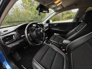 Zils Kia Stonic 2021 Viļņa, ar dzinēja tilpumu 1.00 L un nobraukumu 43 tūkst. km par 16000 €, foto 11 vietnē AUTOMOTO.COM.LV