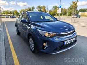Blue Kia Stonic 2022 in Riga, with an engine capacity of 1.20 L and mileage of 43 thousand km for 13500 €, photo 25 on AUTOMOTO.COM.LV