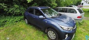 Zils Kia Stonic 2021 Rīga, ar dzinēja tilpumu 1.20 L un nobraukumu 43 tūkst. km par 13000 €, foto 3 vietnē AUTOMOTO.COM.LV